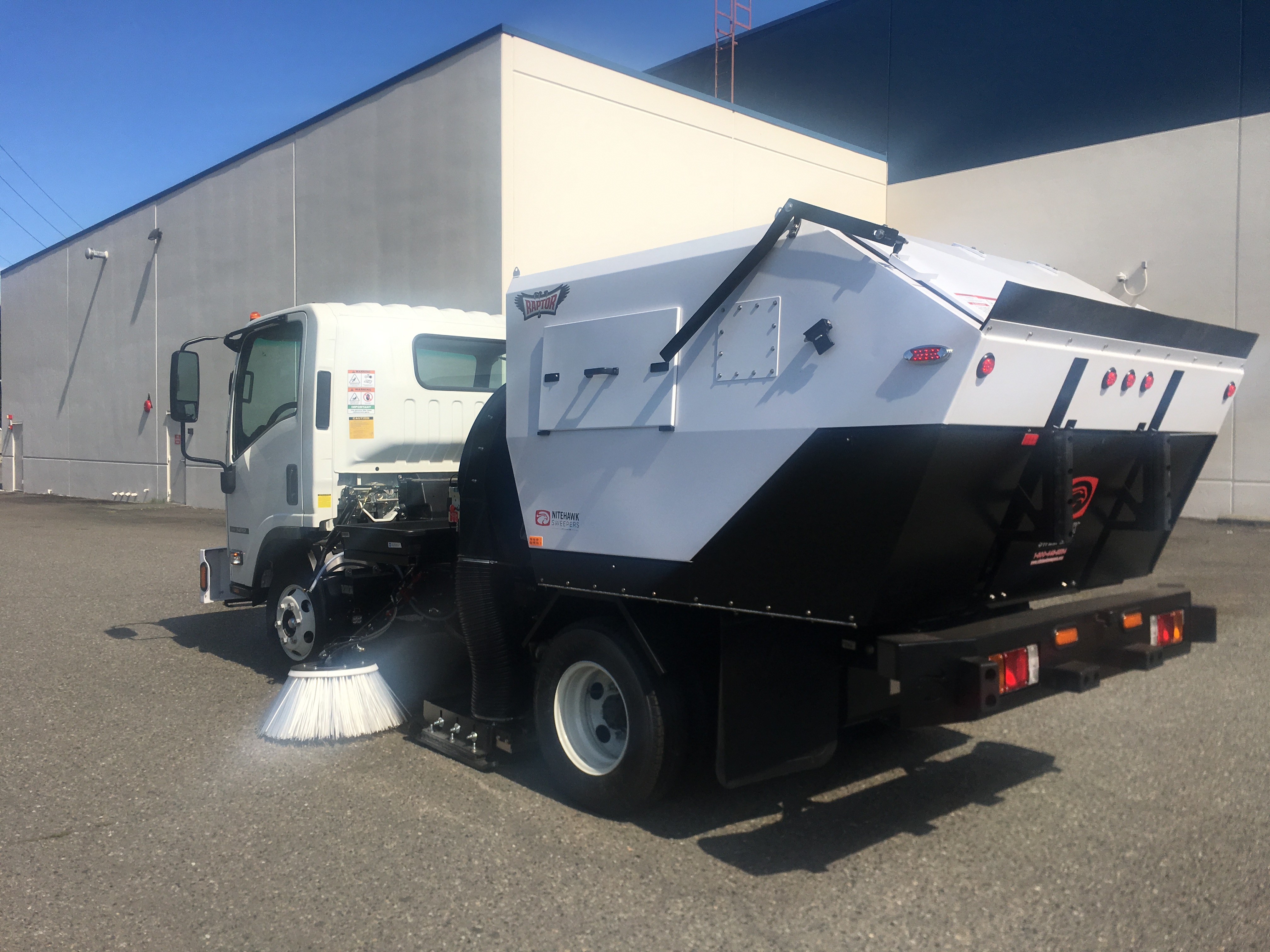 Raptor II Demo Unit - NiteHawk Sweepers - Manufacturer of quality ...